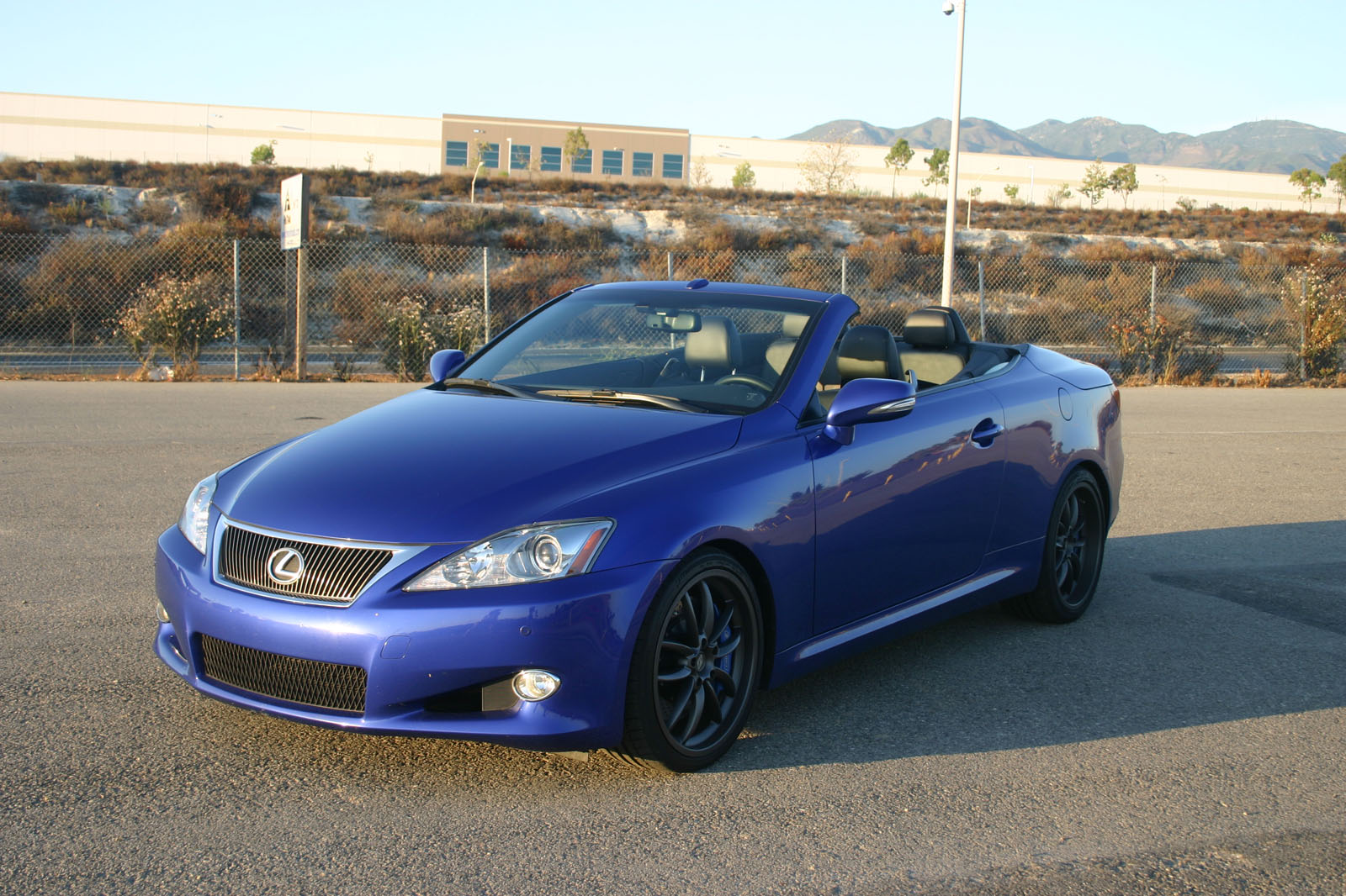 Lexus IS350C F-Sport Convertible « Car Design TV