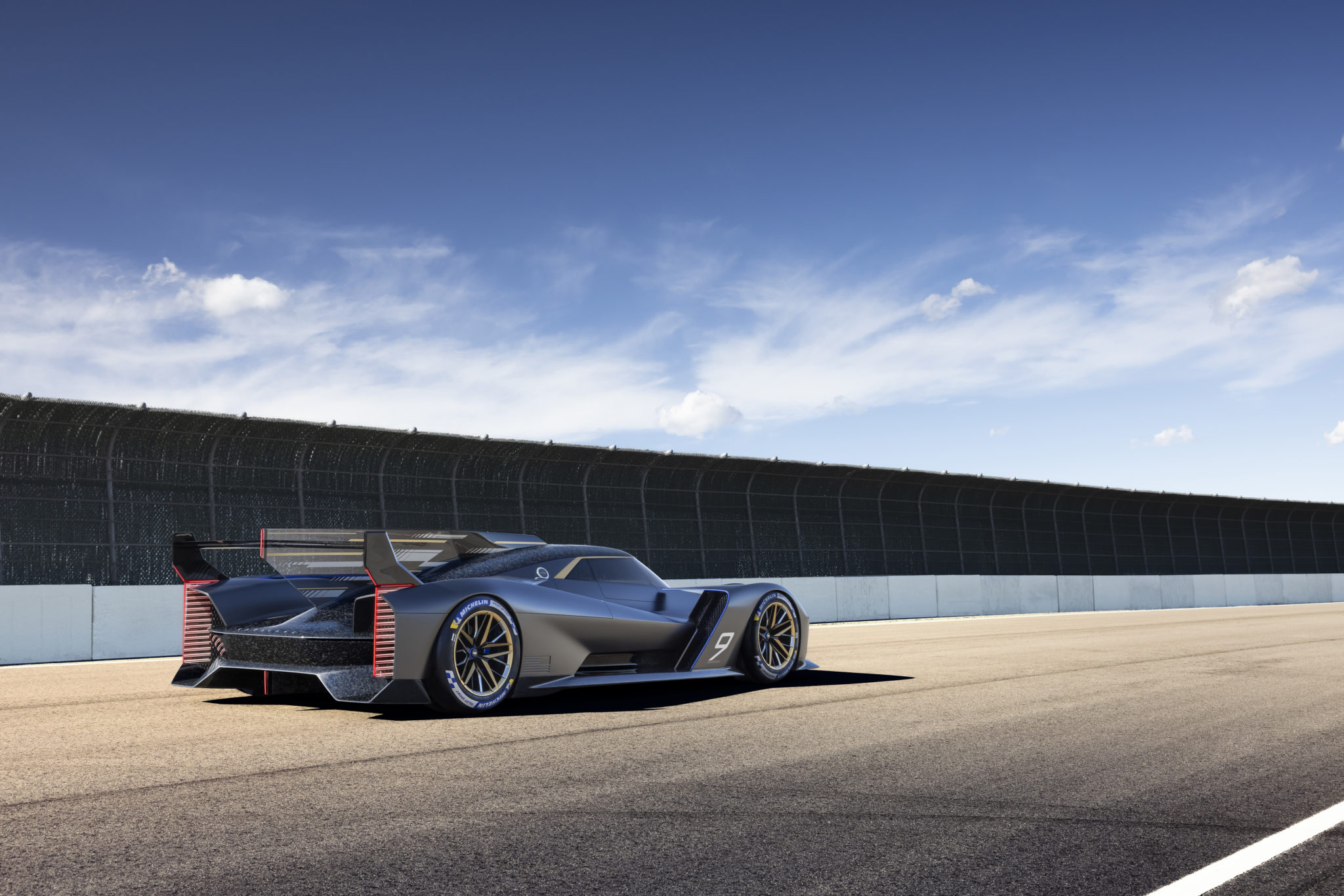 Cadillac Introduces Project GTP Hypercar - Car Design TV