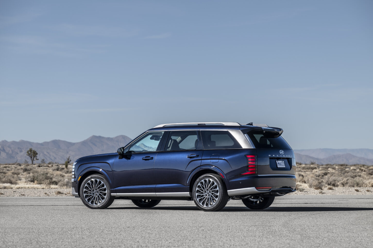 Hyundai Unveils the All-New 2026 Palisade: Bigger, Bolder, and More ...
